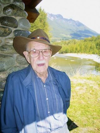 Pioneer fisherman honored by Evergreen Fly Fishing Club | Arlington Times
