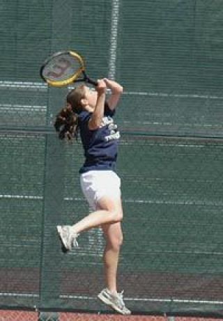 Galusha, Burkholder impressive at tennis districts | Arlington Times