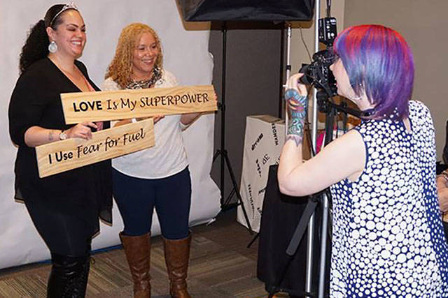 Photos empower women at work (slide show) | Arlington Times